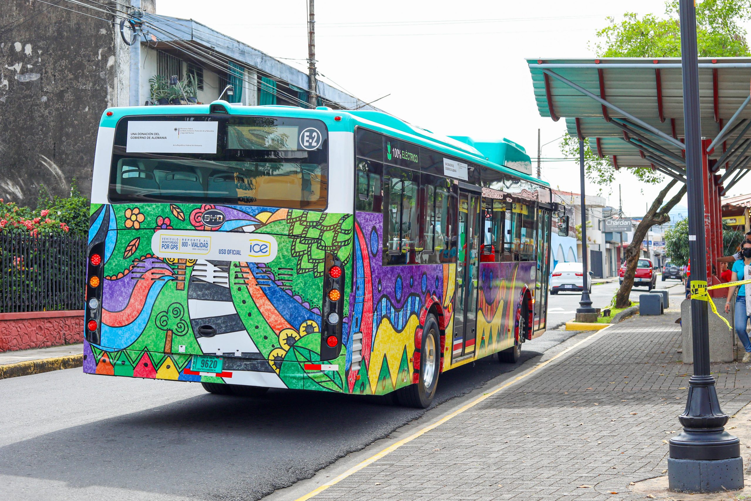 Inició operación de buses eléctricos en ruta San José – Alajuela por ...