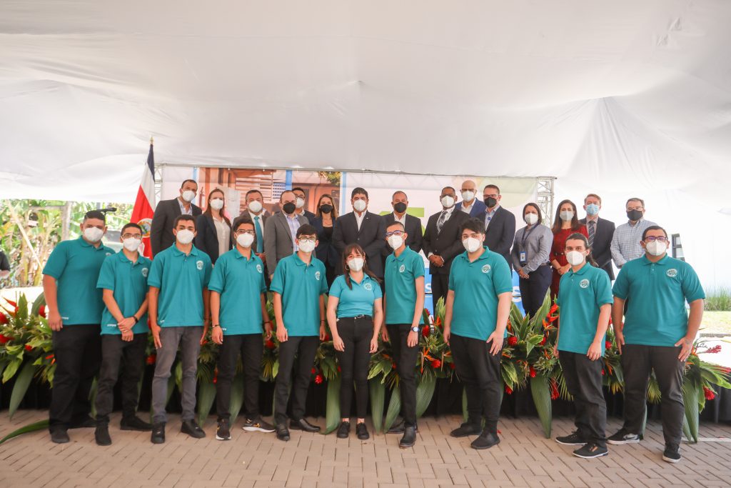 MEP celebra apertura de educación dual con 20 estudiantes de Atenas y ...